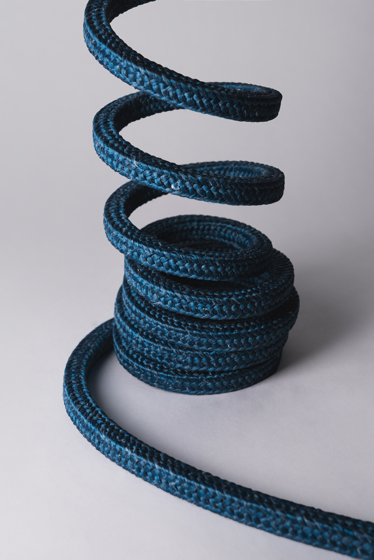 Fiber braided packings